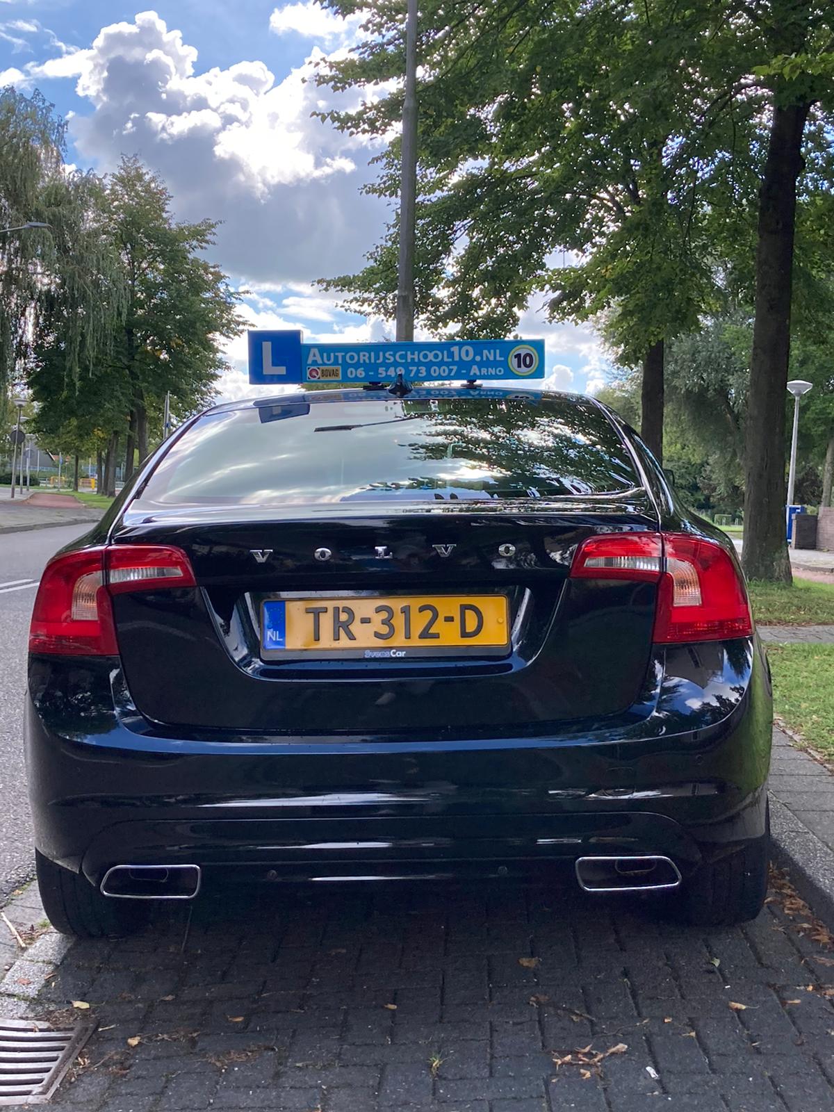 Autorijschool10 Amstelveen - Lesauto